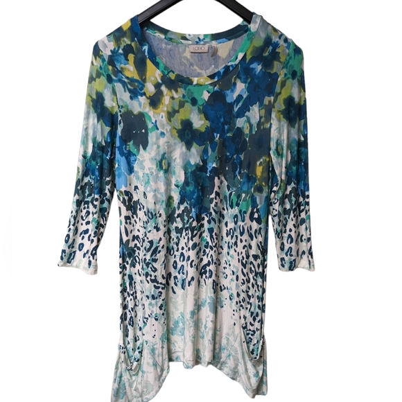 LOGO by Lori Goldstein | Tops | Logo By Lori Goldstein Green Floral ...